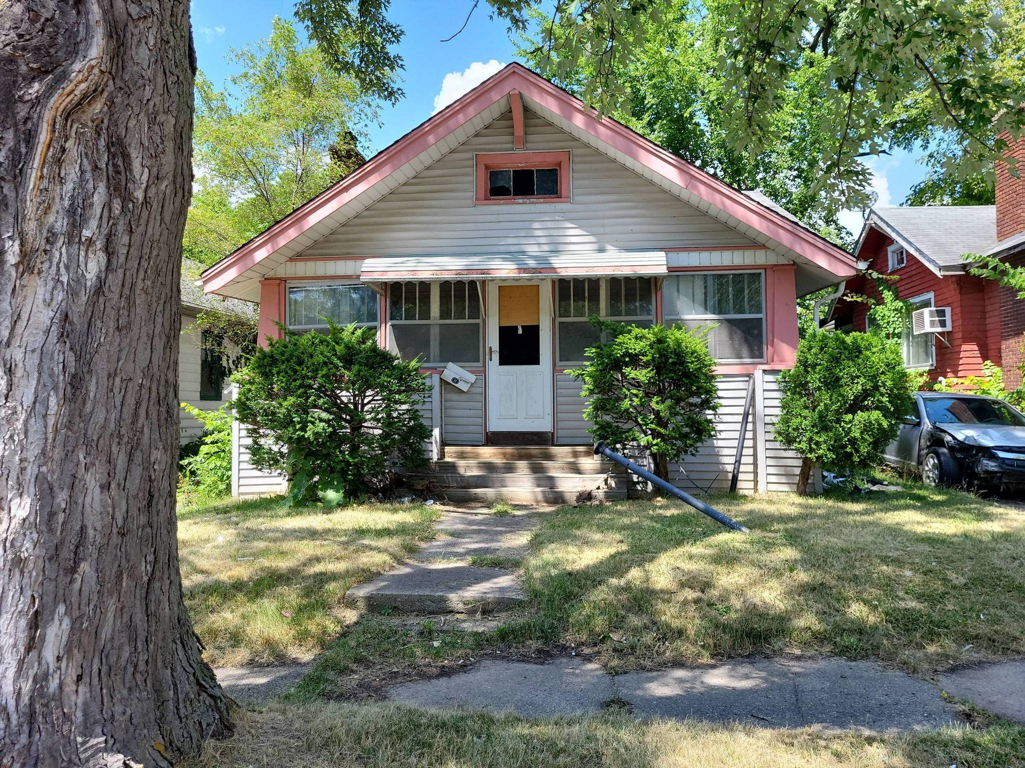 210 W BAKER ST, FLINT, MI 48505 - Genesee County Land Bank