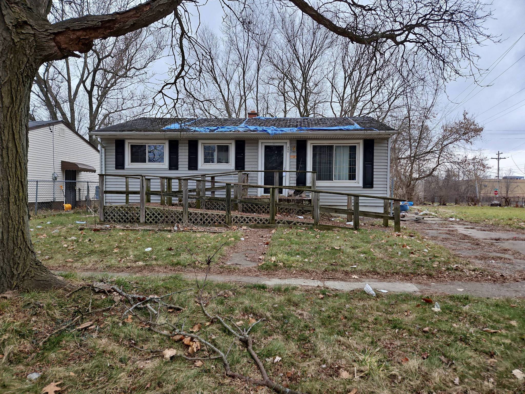 806 W MOORE ST, FLINT, MI 48504 - Genesee County Land Bank